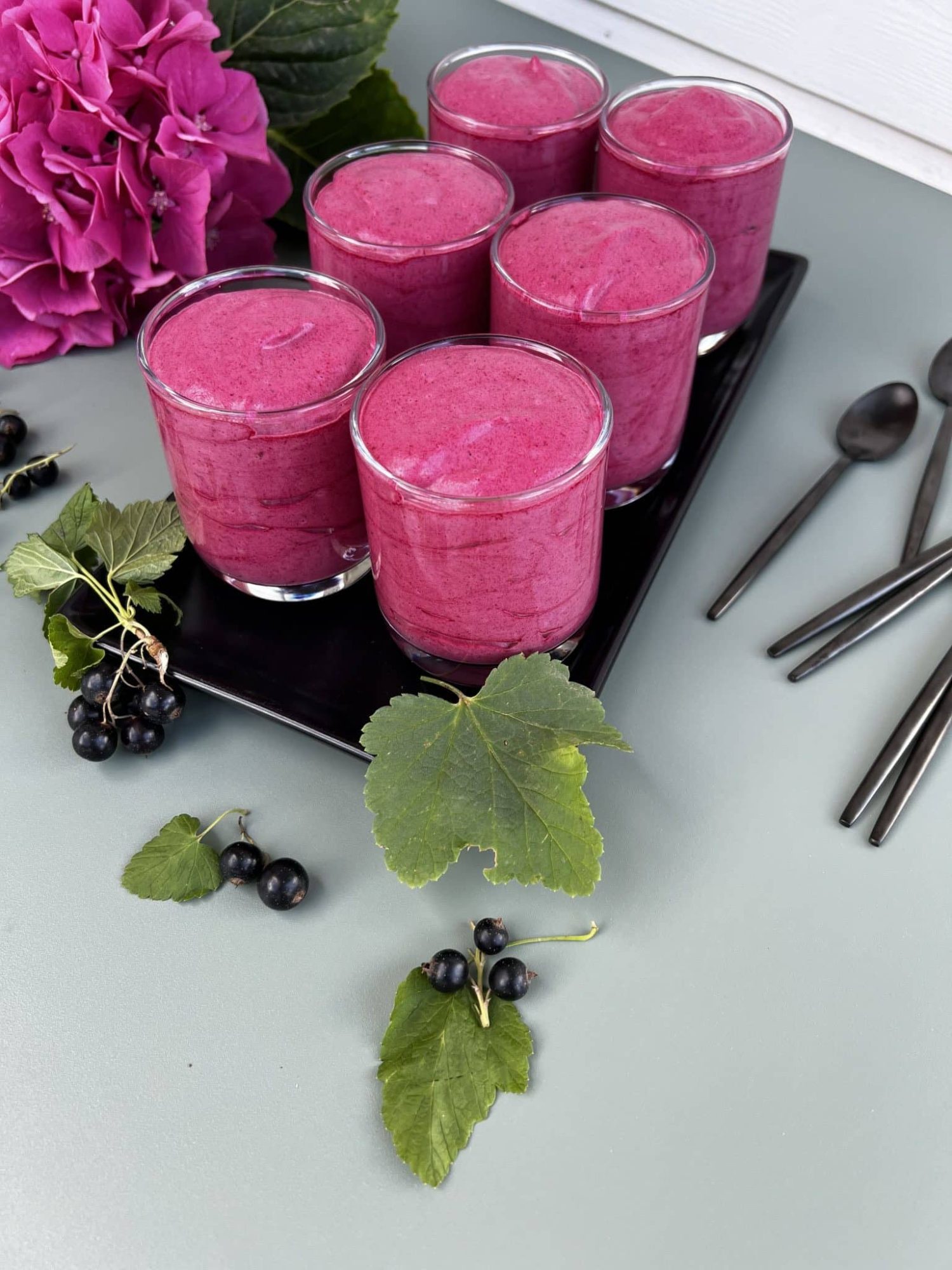 Mousse aux cassis